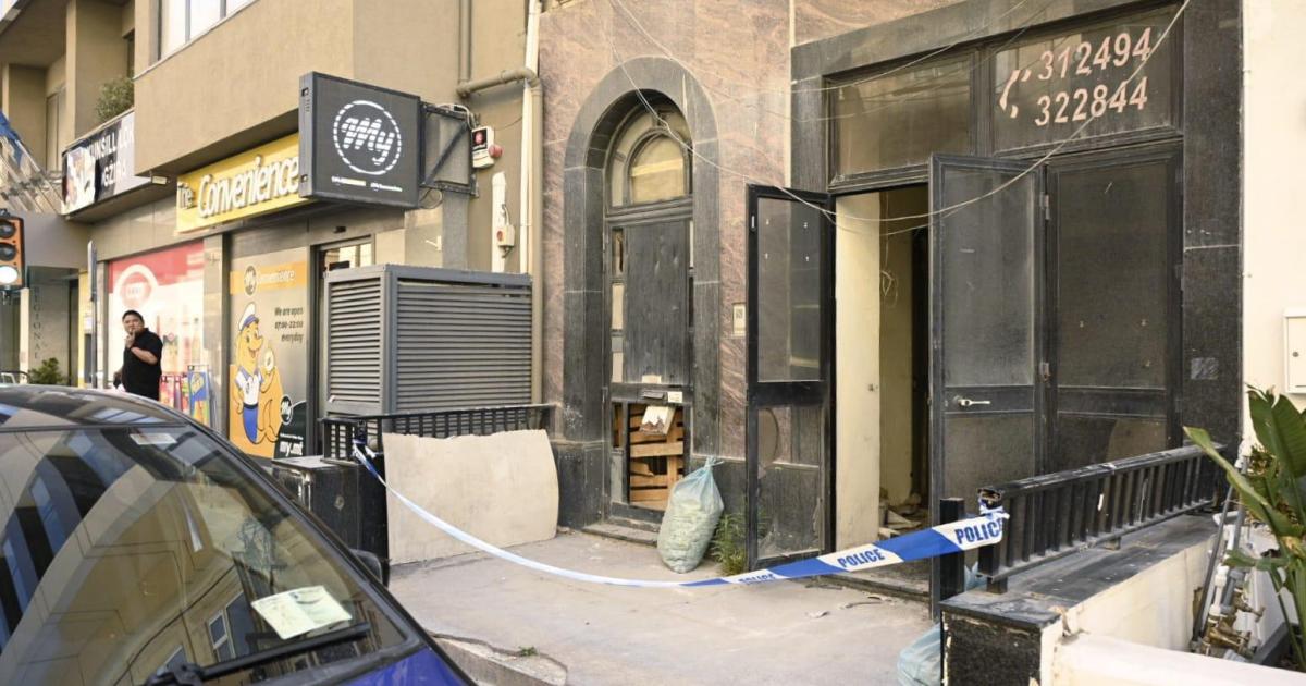 Man hospitalised after falling three storeys from Gżira balcony