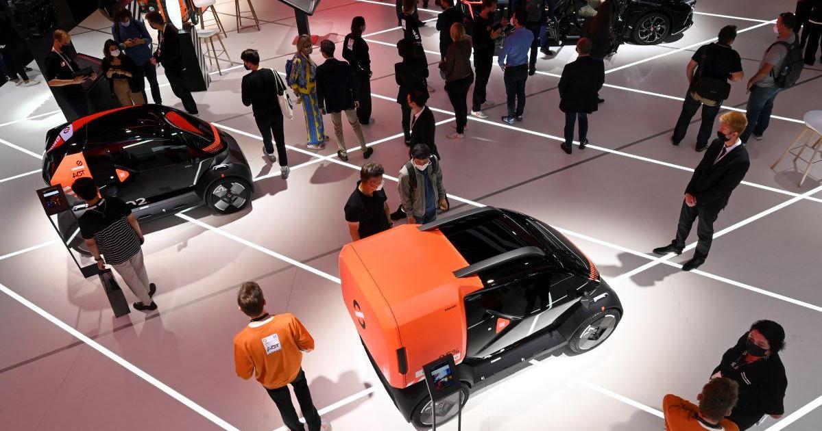 Renault sales fall for third year as chip shortage bites