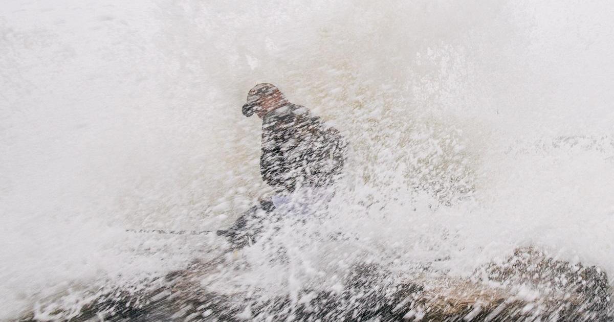 Flood, storm surge warnings as Hurricane Nicholas heads for Texas
