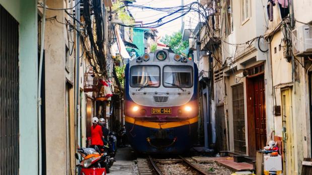Cities overwhelmed by unplanned migration – urban experts