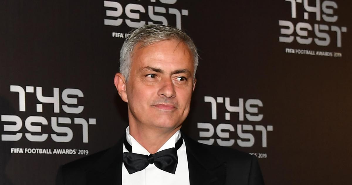 Tottenham Hotspur appoint Jose Mourinho as manager