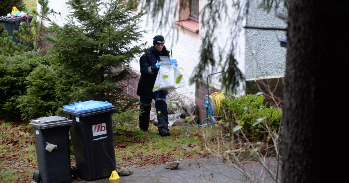 German policeman 'chopped up man'