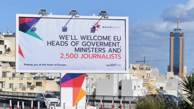 Wanted: proofreader for EU presidency billboard