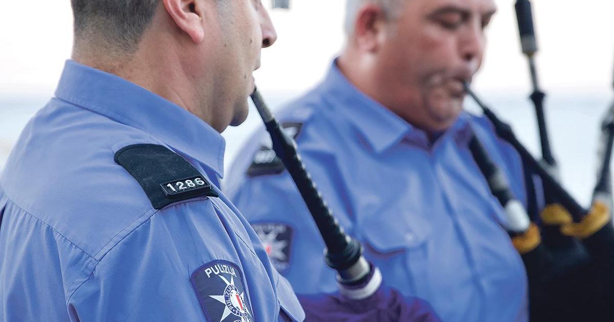 Police concert tonight