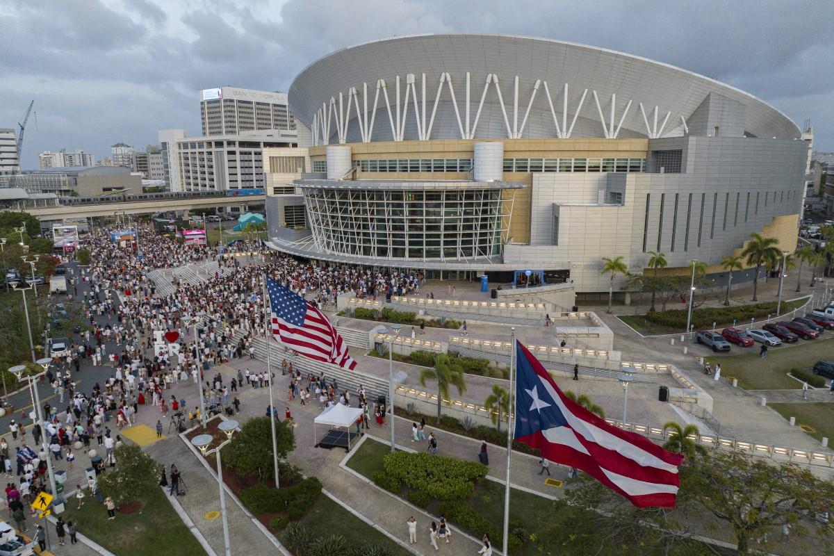 ‘Shop local’: Bad Bunny brings tourism surge to Puerto Rico