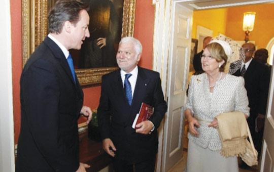 High Commissioner meets David Cameron