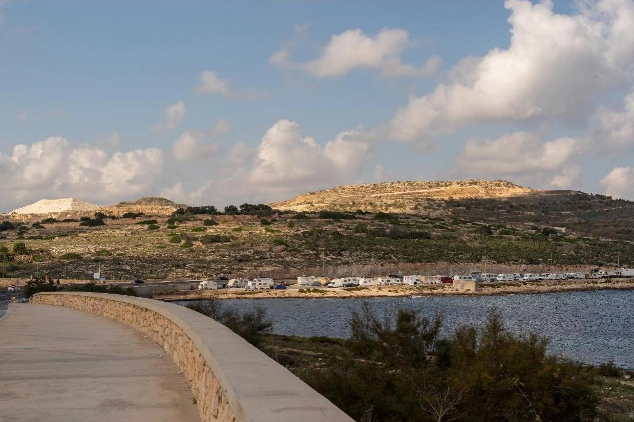 What does an impact assessment into the new Magħtab incinerator say?