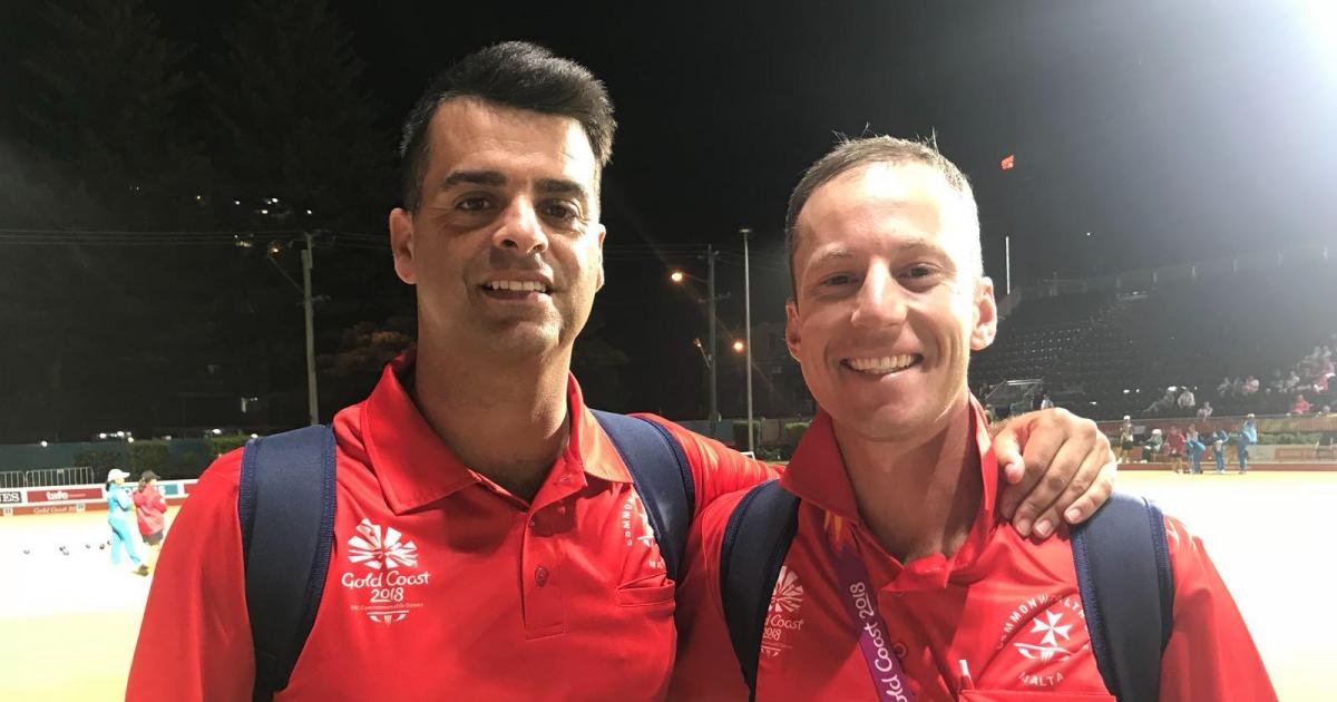 Lawn Bowls teams reach quarter-finals in Gold Coast