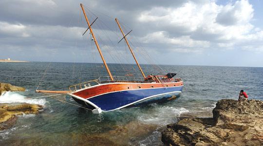 I saw the boat heading straight for the reef off Baħar iċ-Ċagħaq
