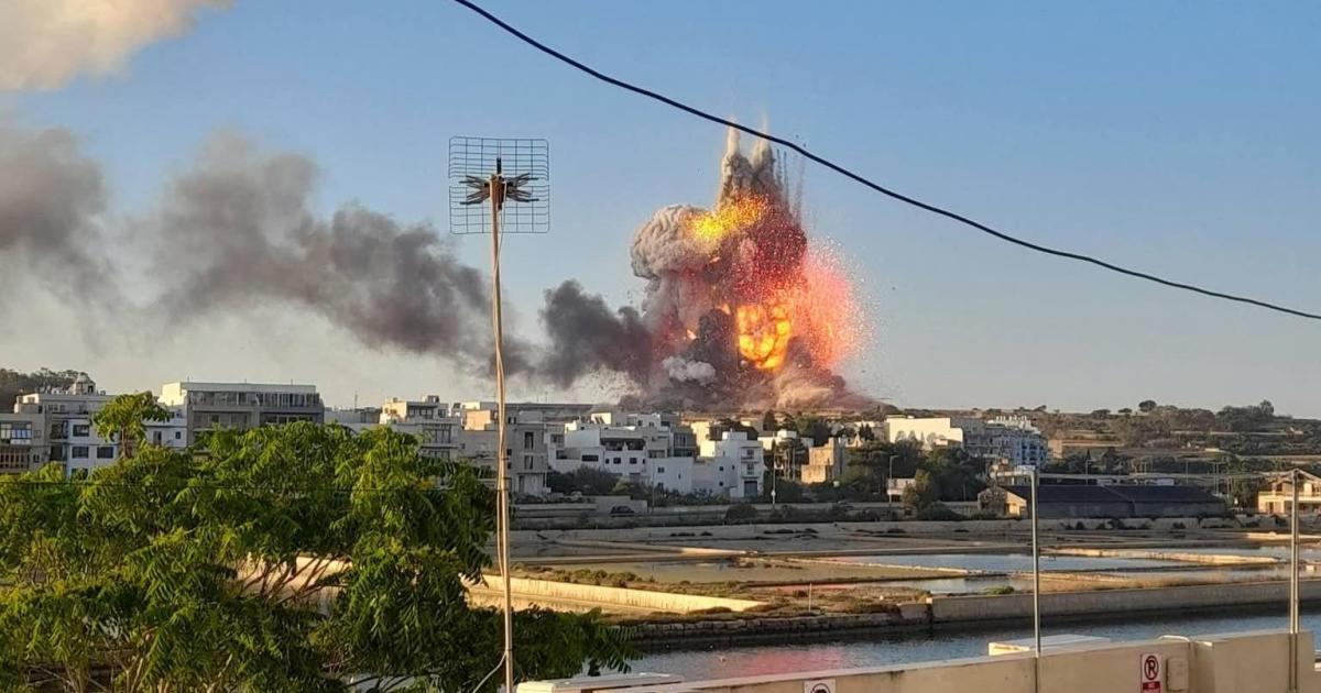 Watch: Powerful explosion rocks Magħtab area as fireworks factory blows up