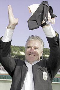 Deschamps still in charge at Juventus
