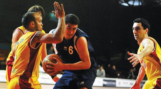 Luxol set up final against Siġġiewi