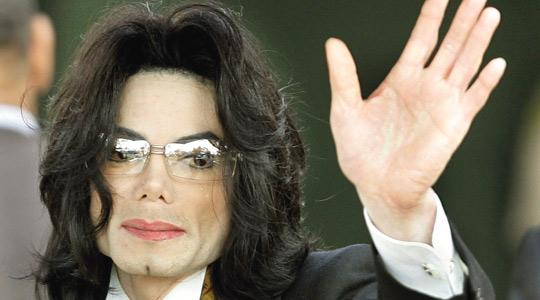 Michael Jackson dies