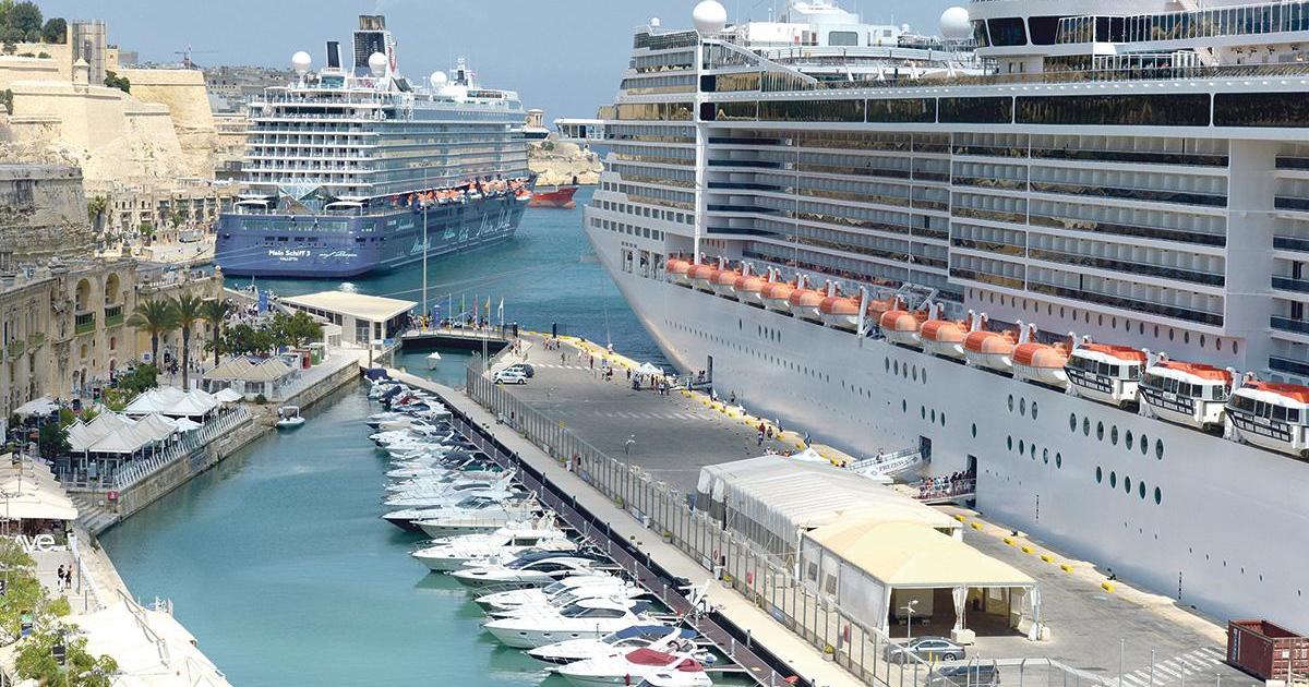 The Maltese air that we breathe - David Marinelli
