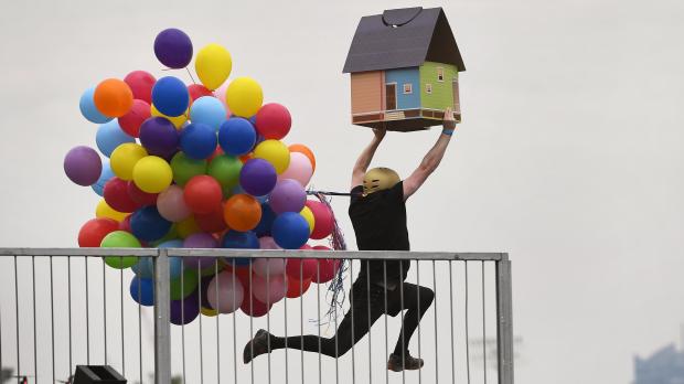 Watch: Melbourne's Birdman Rally makes a splash