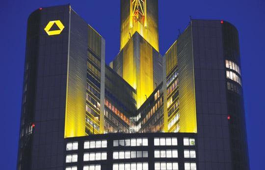 Commerzbank back in black
