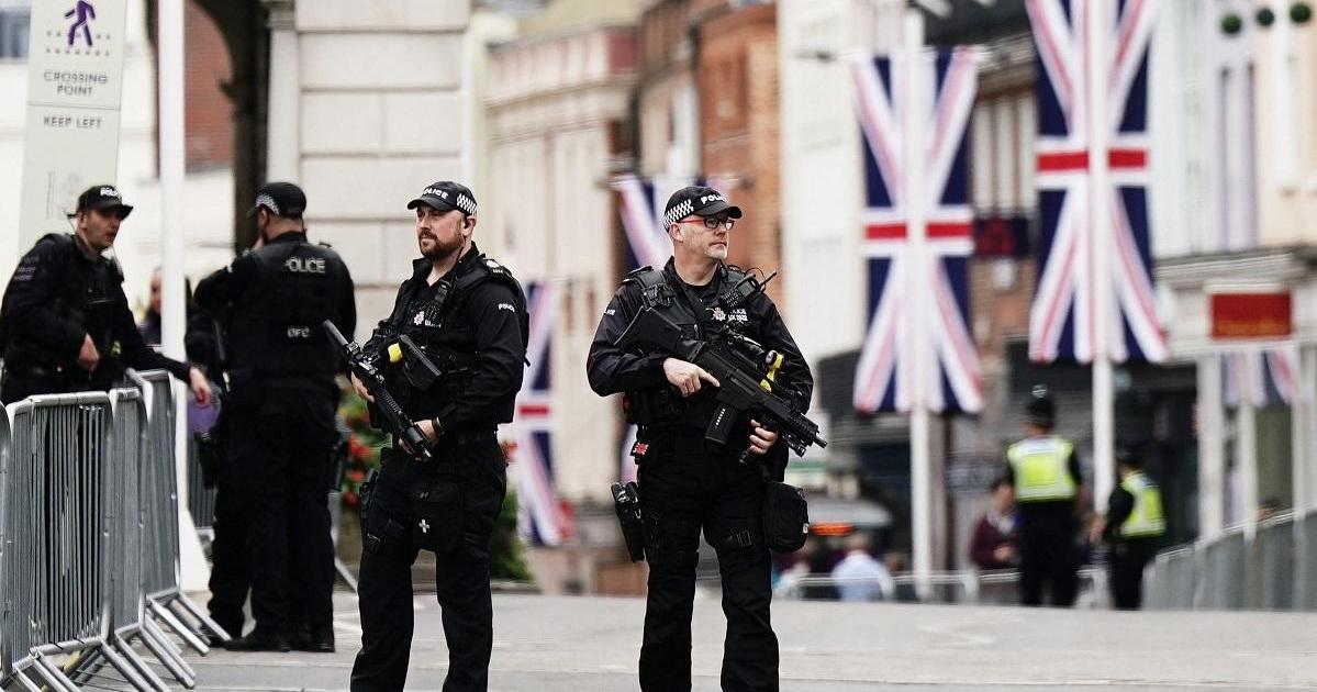 London police refuse firearms duties over colleague's murder charge