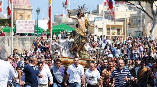 Traditional processions mark Easter Sunday