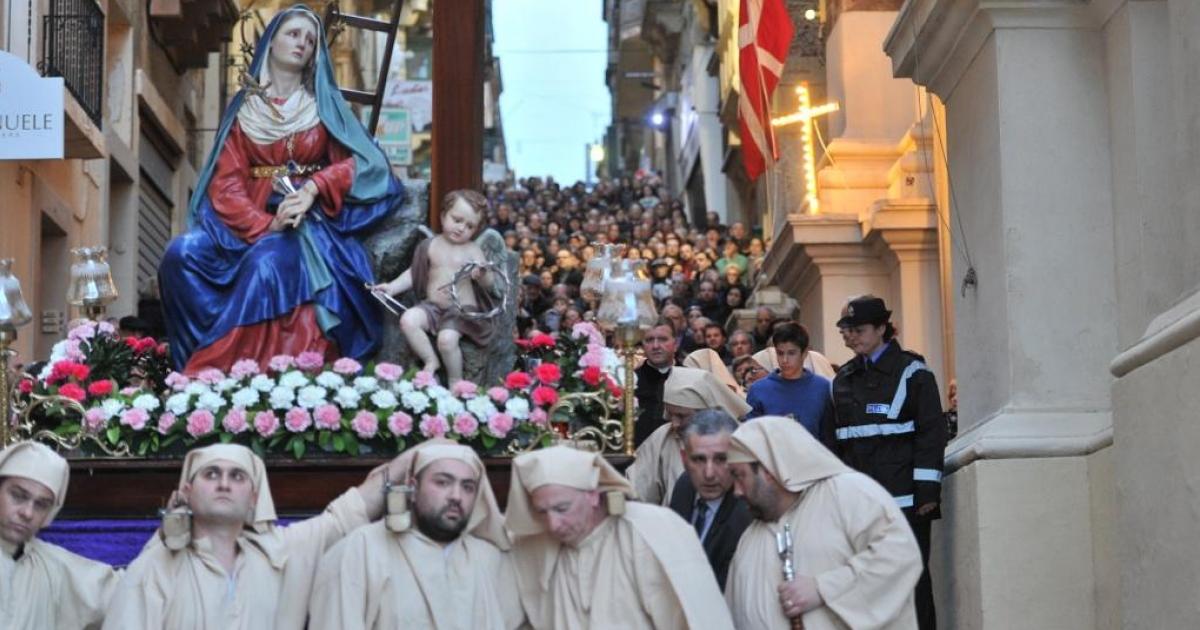 Archbishop leads Our Lady of Sorrows procession in Valletta