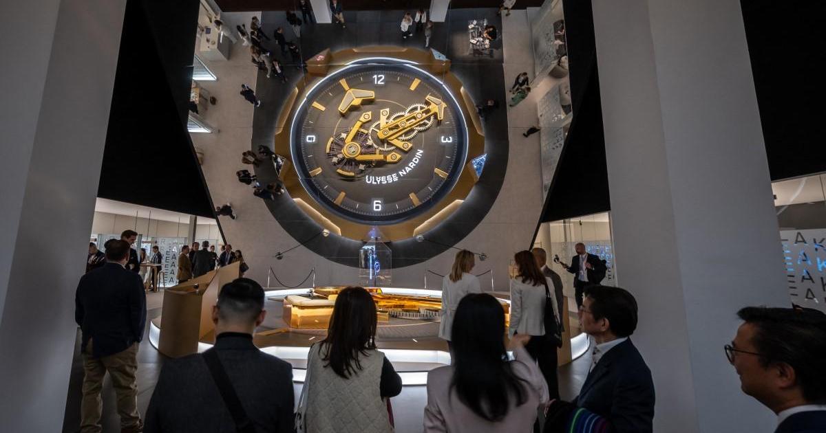 Geneva watch fair ticks to slower rhythm after three boom years