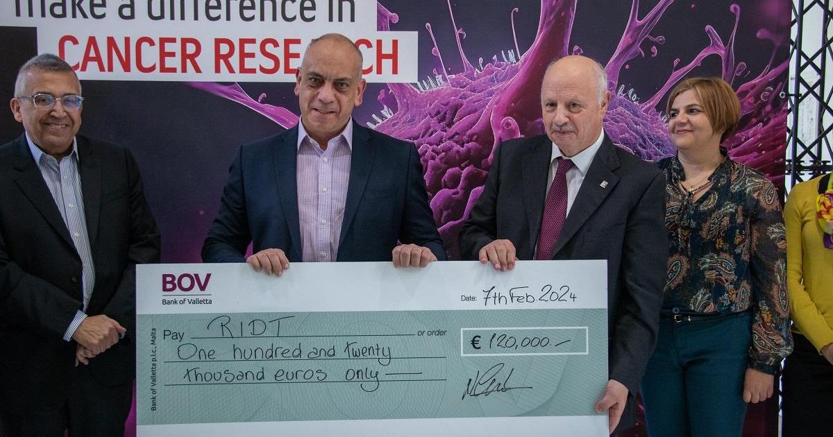 ALIVE Charity Foundation donates €120,000 for University cancer research