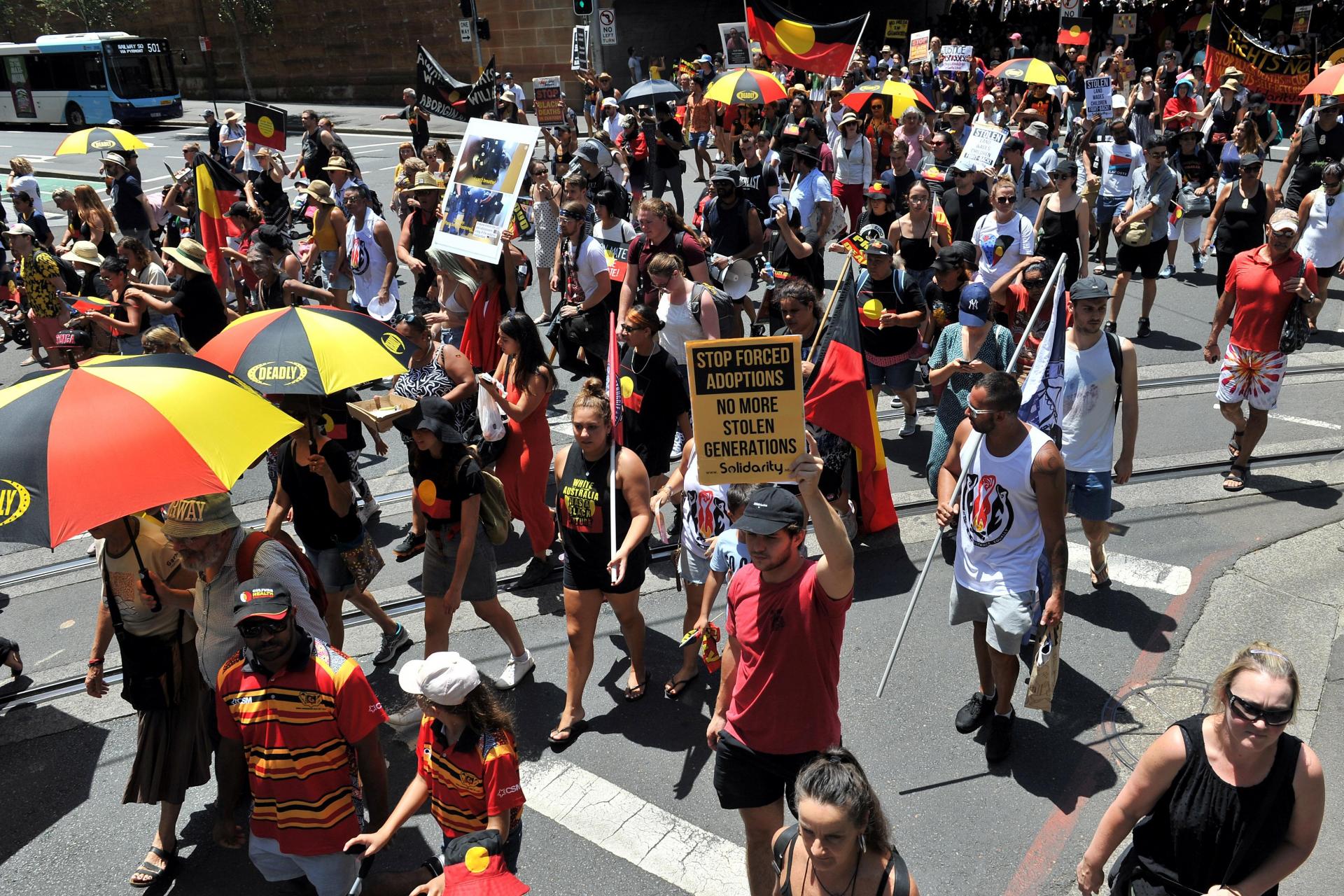 Thousands of Australians defy COVID rules to mark ‘Invasion Day’