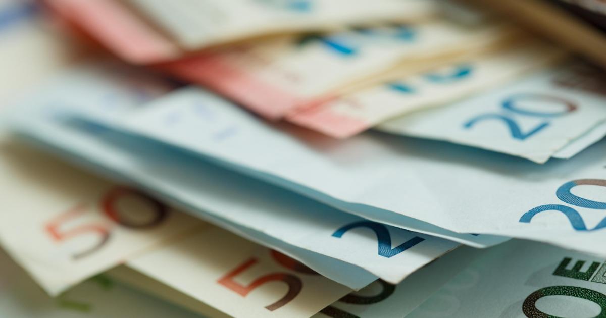 Customs intercepts €11,365 in undeclared cash at airport