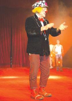 At 80, world’s oldest clown has no plans of quitting