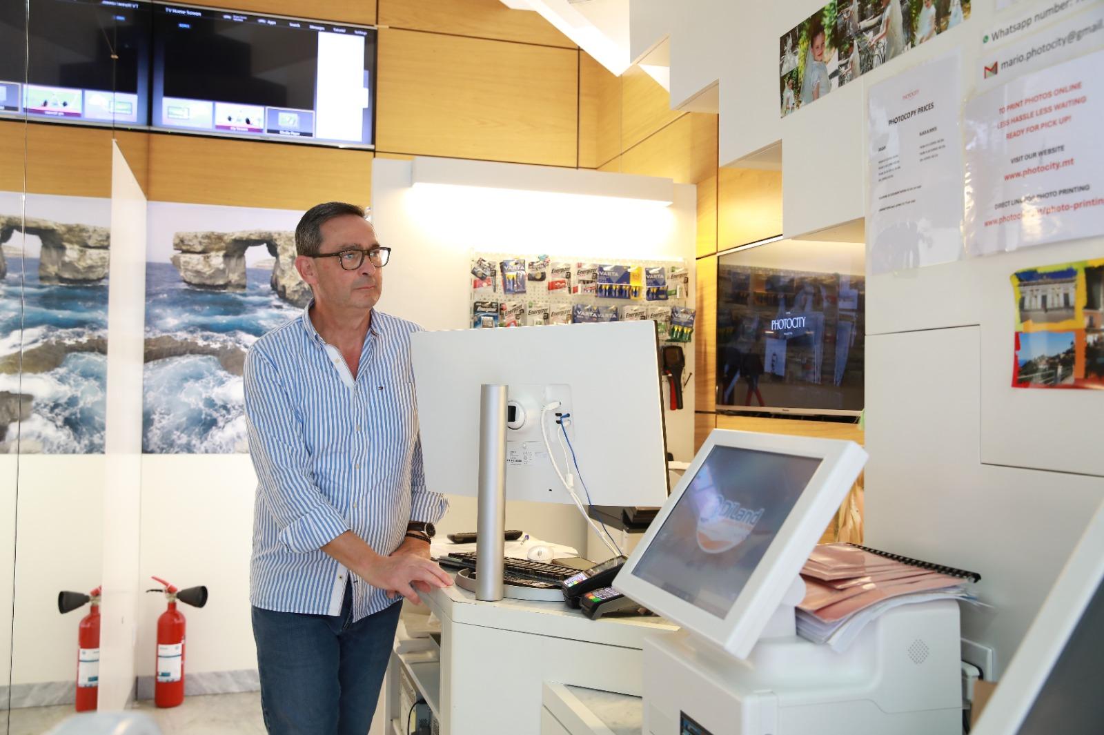 Valletta’s last photo shop to shut its doors on Christmas Eve