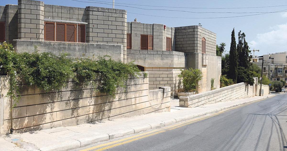 1960s modernist villa earmarked for demolition