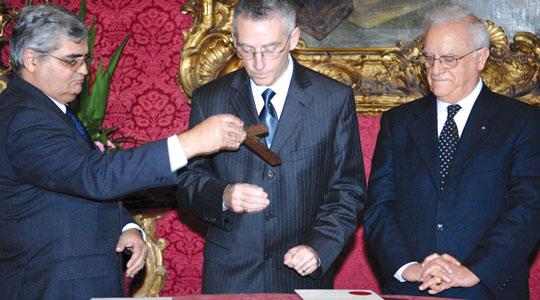 New judge sworn in