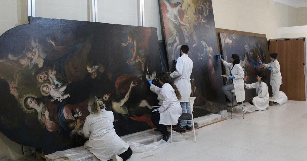 Three altarpieces at Għaxaq parish church conserved