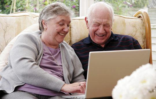 Elderly embracing text and e-mail, according to study