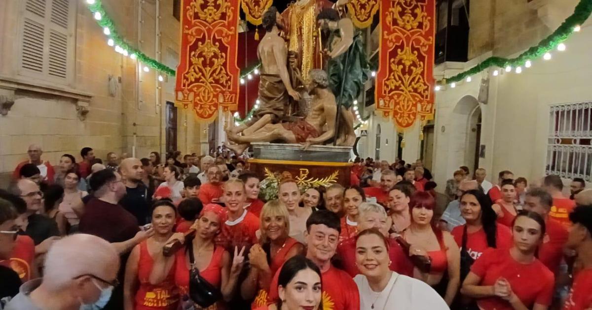 Watch: Women carry statue in Vittoriosa feast celebrations for the ...