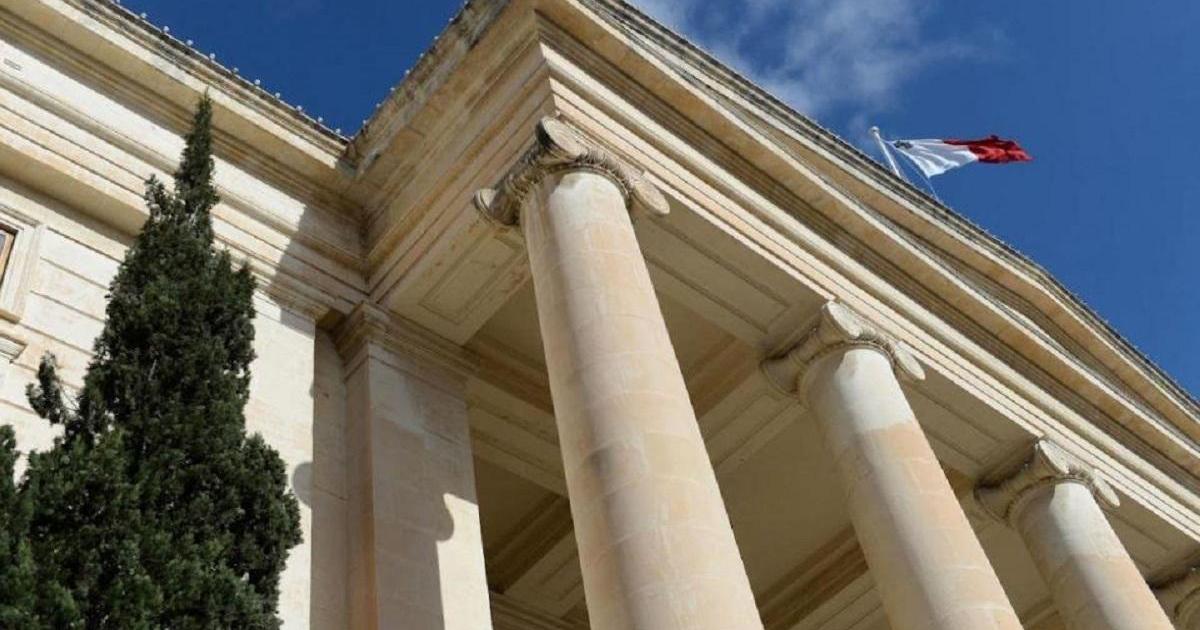 Three await sentencing after admitting arson