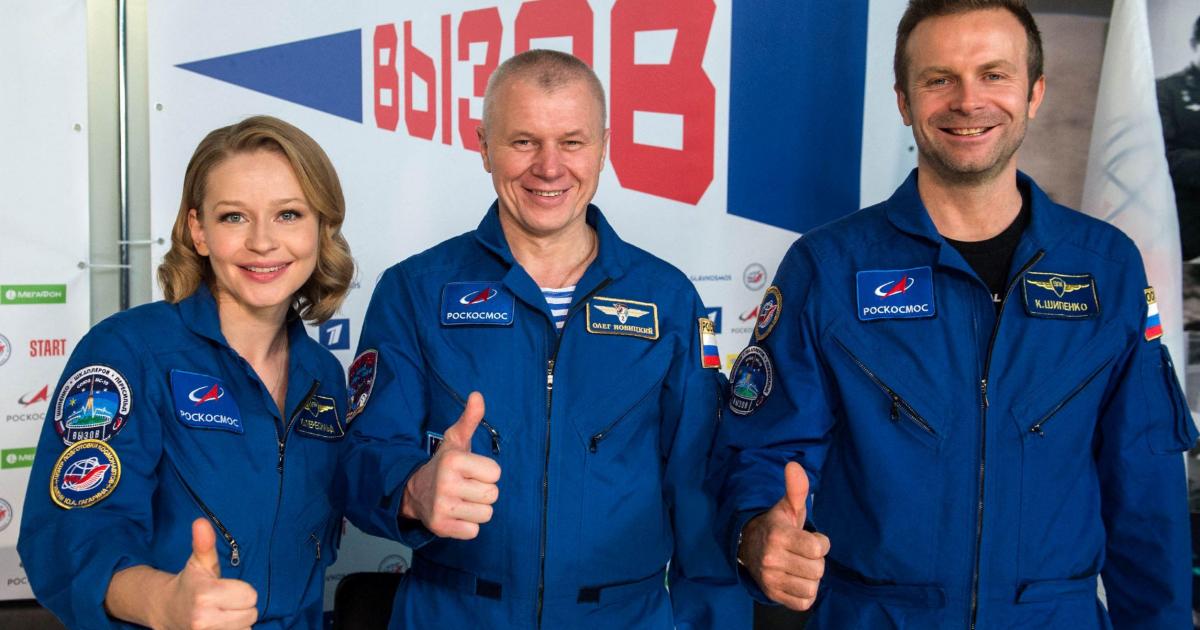 Russian film crew says shooting in space a 'huge challenge'