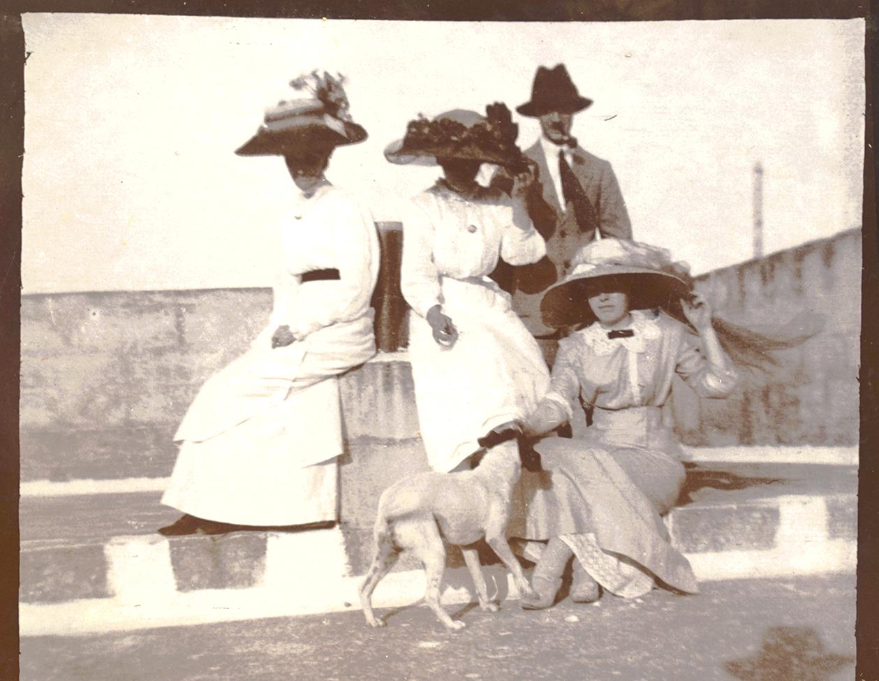 In pictures: Feathered hats in Malta’s early fashion
