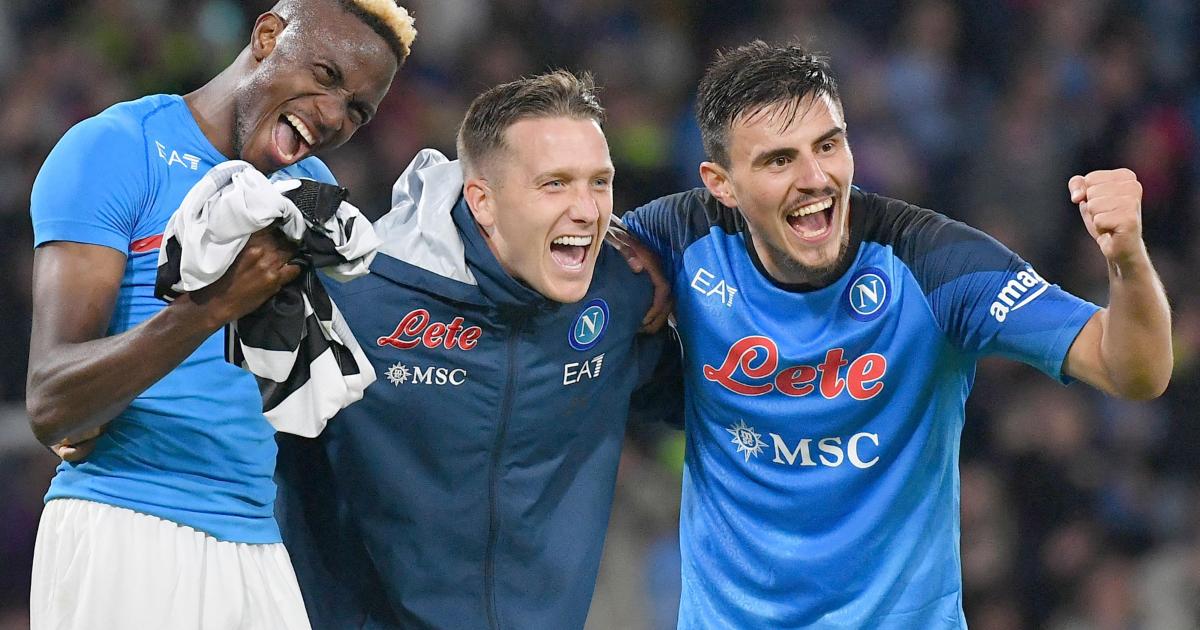 Napoli relaunch charge towards history with tough Inter test