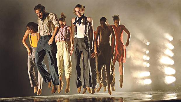 Contemporary dance show