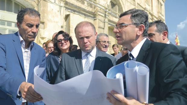 Muscat pledges to publish new university documents