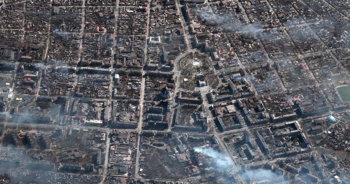 Ukrainian forces ready for 'last battle' in Mariupol