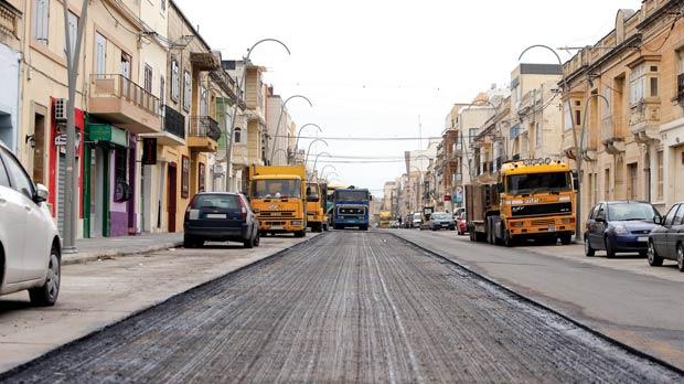 Żebbuġ road is resurfaced... again