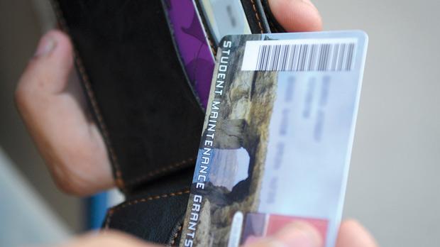 Student council calls for smart card review