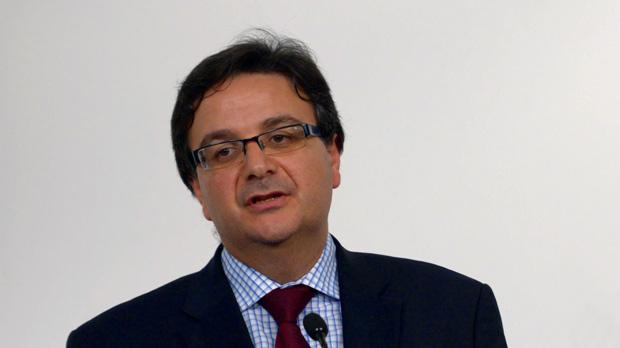 Fenech distances himself from Skanska agreement