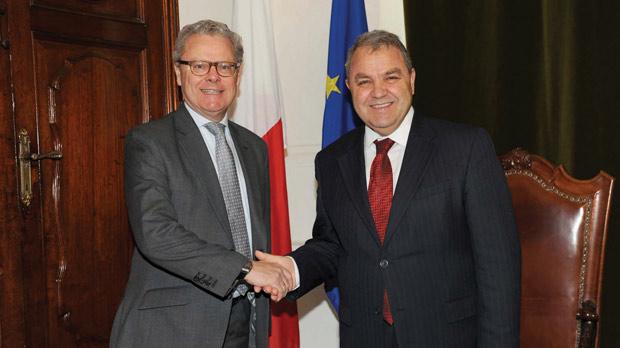 Swedish Ambassador visits Speaker