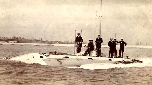 Award for Royal Navy’s first submarine